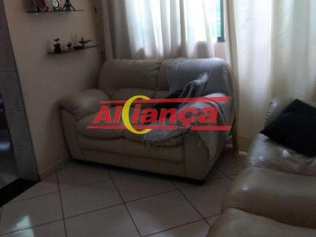 CASA TÉRREA COM 3 QUARTOS E EDÍCULA A VENDA, POR R$ 630.000,00 JD.STA BARBARA GUARULHOS/SP.