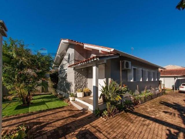 Casa Térrea com 3 Quartos em um dos Endereços Mais Desejados de Montenegro
