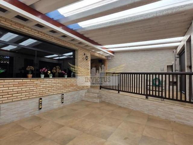 Casa Térrea com 3 Quartos para Comprar, 301m² Jardim Bela Vista, Santo André/SP
