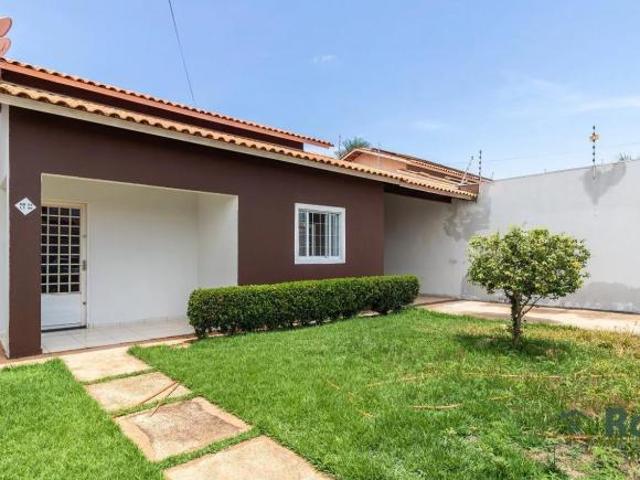 Casa Térrea com 3 Quartos, quintal amplo no Bairro Chapéu do Sol, Várzea Grande
