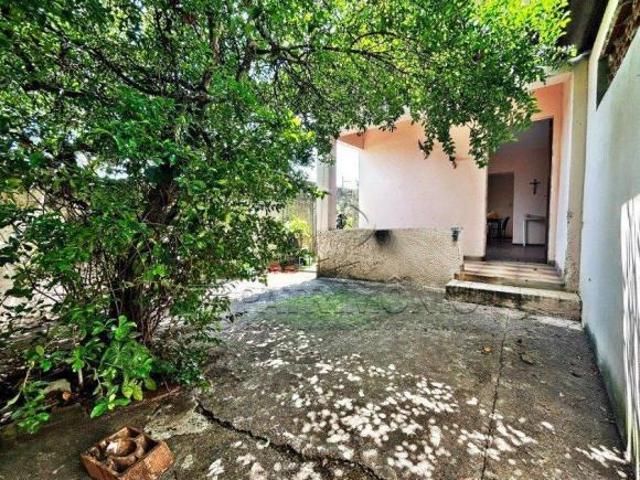 CASA TERREA COM 3 QUARTOS SENDO 1 SUITE