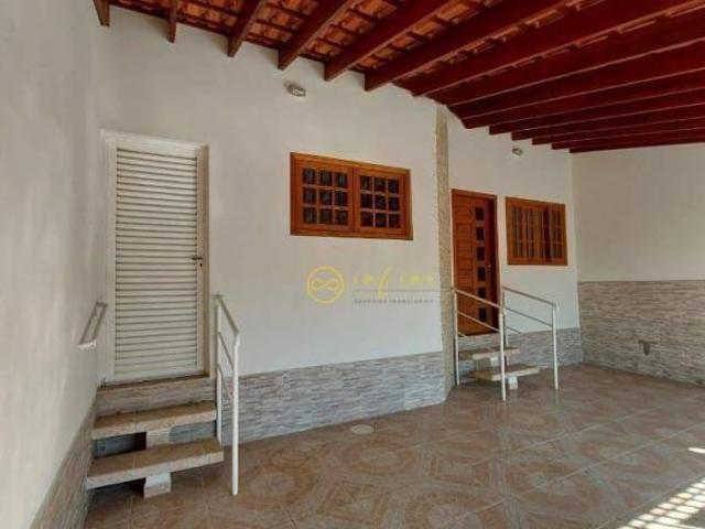 Casa Térrea com 3 Quartos, sendo 1 Suíte à venda, 137 m² por R$ 470.000 Jardim Wanel Ville V So