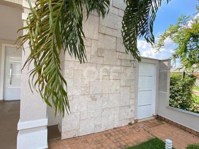 CASA TÉRREA COM 3 QUARTOS, SENDO 1 SUÍTE `A VENDA NO CONDOMÍNIO CAMPOS DO CONDE