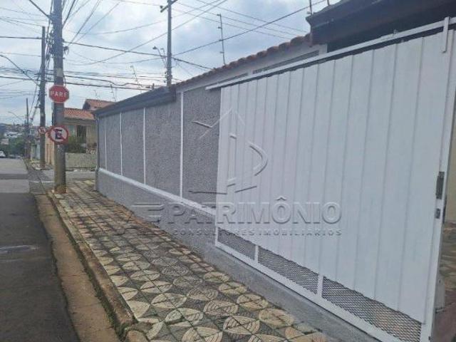 CASA TERREA COM 3 QUARTOS SENDO 1 SUITE SANTA ROSALIA