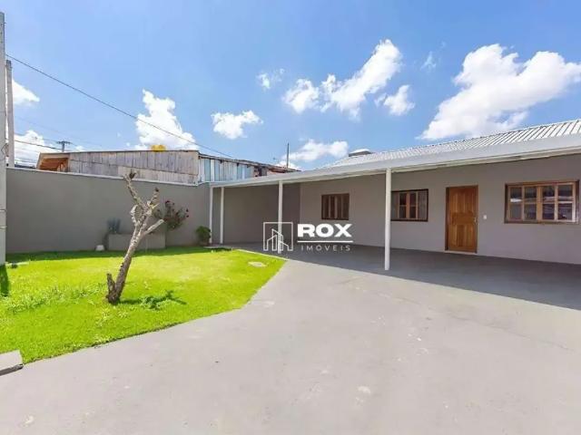 Casa térrea com 3 quartos, sendo 1 suíte para alugar, 140 m² por R$ 4.156/mês Bairro Alto Curitiba/PR