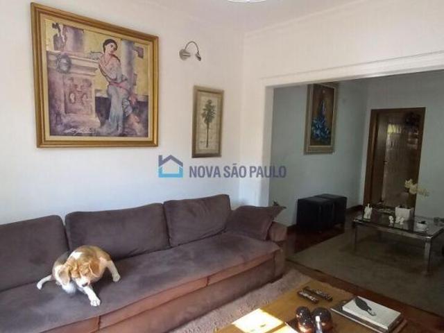Casa térrea com 3 quartos 1 suite 5 vagas