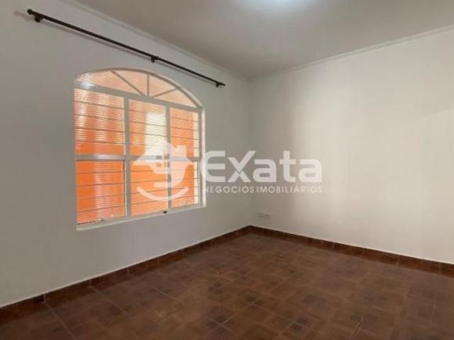 Casa Terrea com 3 quartos 1 suite e amplo quintal disponivel para venda no Jardim Brasilandia zona n
