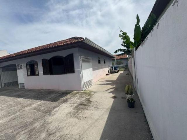 Casa Terrea com 3 quartos, 2 vaga, Pineville Pinhais