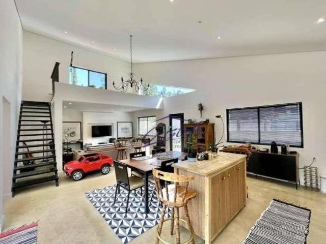 Casa térrea com 3 quartos 3 suítes à venda, 277 m² Granja Viana Cotia/SP