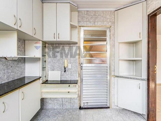 Casa térrea com 3 quartos, 3 vagas de garagem, Roseira de São Sebastião São José Dos Pinhais R$ 44