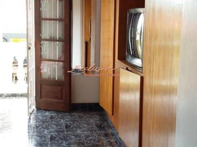 Casa Térrea com 3 quartos, 500m², com piscina