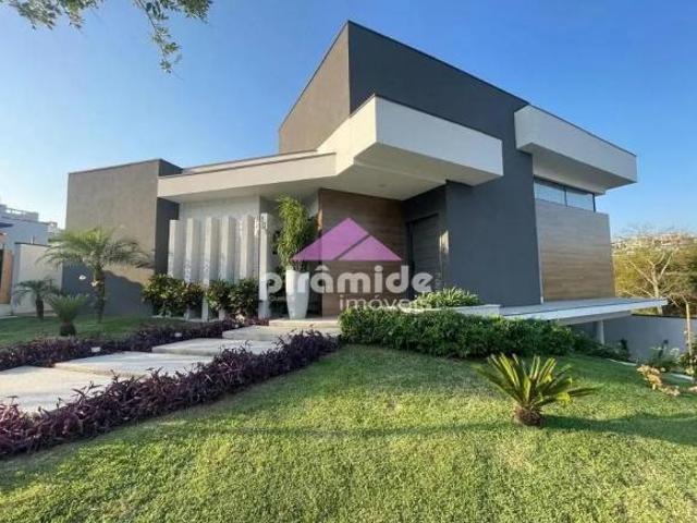 Casa térrea com 3 suítes à venda, 290m² por R$ 3.000.000,00 Urbanova Residencial Mônaco São Jo