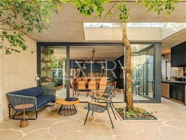 Casa Terrea com 3 suítes à venda Alto da Lapa São Paulo/SP