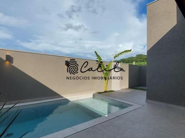 Casa Térrea com 3 suítes e 180 m² construídos no Alto do Castelo II