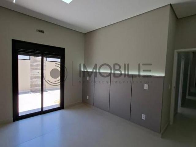 Casa Térrea com 3 Suítes e Piscina no Condomínio Gran Reserve Indaiatuba SP