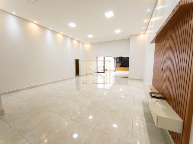 Casa Terrea Com 3 Suites Master Com Hidro, Pe Direito Duplo, Gourmet E Piscina No Condominio Jardi