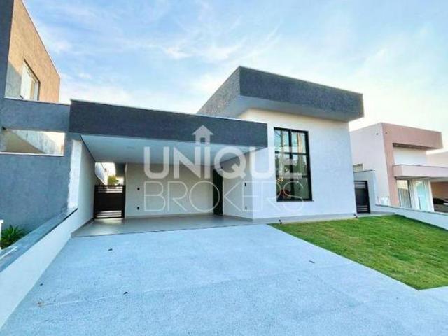 Casa térrea com 3 suítes no condomínio Granville São Venâncio em Itupeva