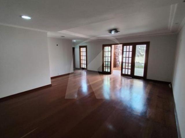 Casa Térrea com 3 suítes no melhor da Vila Guilherme