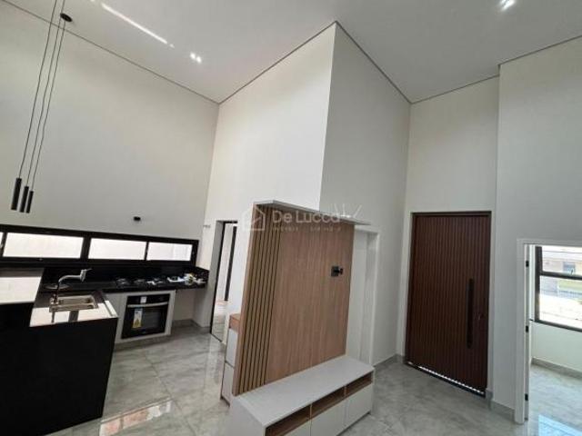 Casa térrea com 3 suítes no Residencial Jardim dos Lirios – Paulínia/SP