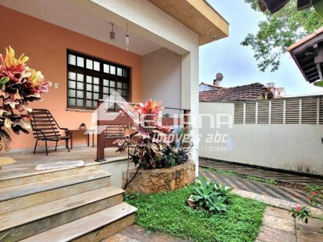 Casa térrea com 3 suítes na Barcelona Terreno de 10 x 40