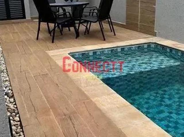 CASA TÉRREA COM 3 SUITES PISCINA 4 VAGAS NO CONDOMÍNIO VILA ROMANA 2