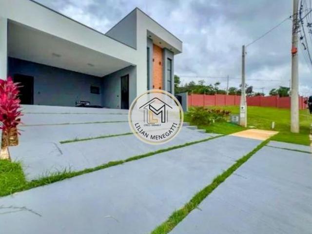 Casa Térrea com 3 Suítes, Piscina e Churrasqueira no Condomínio Villagio Azzure em Itupeva Excelente