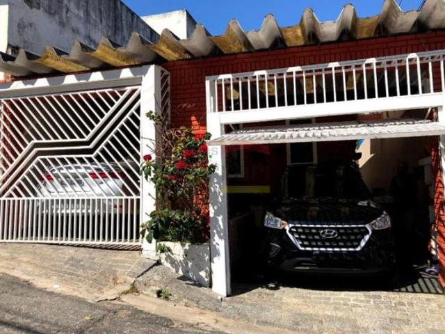 CASA TÉRREA COM 02 DORMITÓRIOS, SENDO 01 SUÍTE E 2 VAGAS + EDÍCULA