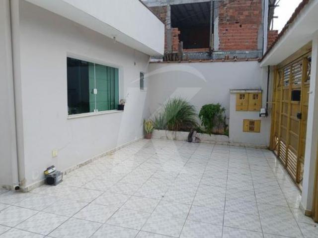 Casa Térrea com 02 suites, sala, 4 banheiros, 4 quartos Vila Medeiros