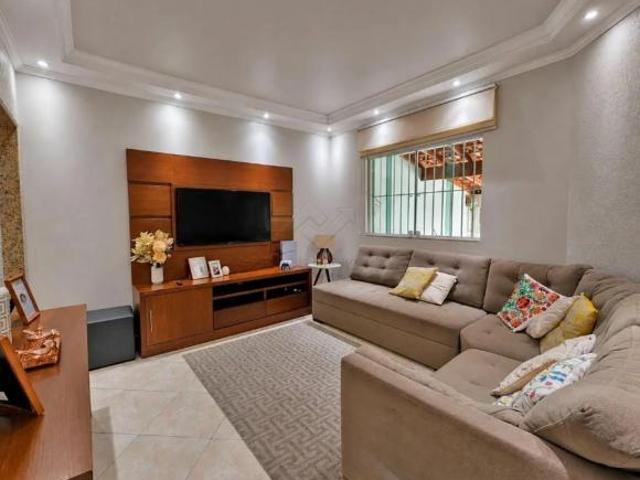 Casa térrea com 03 dormitórios á venda, 87m² no bairro Parque Novo Oratório Santo André/SP