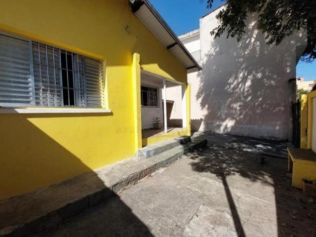Casa térrea com 03 dormitórios á venda, 250m² no bairro Jardim Alvorada Santo André/SP