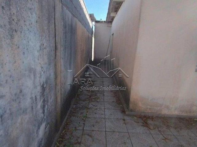 CASA TÉRREA COM 03 QUARTOS E 01 VAGA A VENDA NA VILA GRANADA