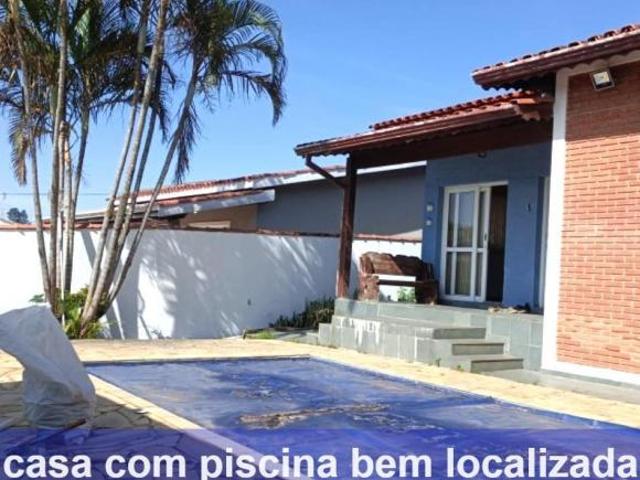 CASA TÉRREA COM 04 DORMITÓRIOS