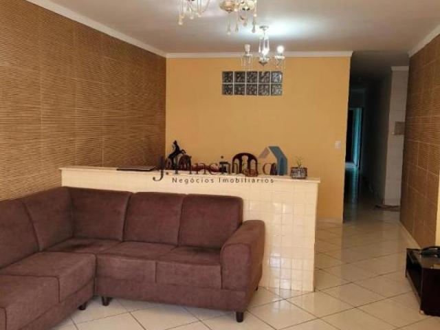 Casa terrea com 04 quartos / suites a venda no bairro jundiai mirim jundiai/sp ref. 22805