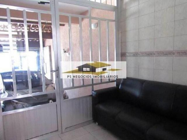 Casa Térrea com 104mts, na Vila Ivone