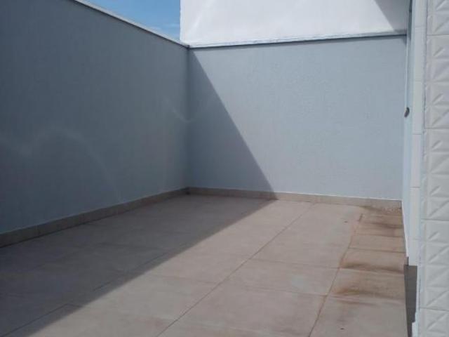 Casa térrea com 105m² à venda no condomínio Horto Florestal II