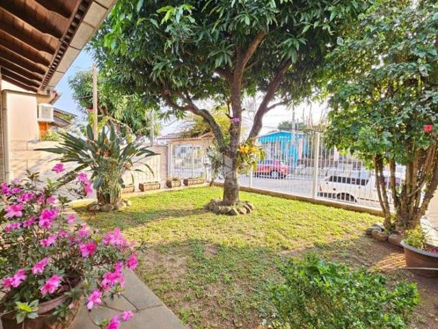 Casa térrea com 100m2, 2 quartos, sala, cozinha, Garagem no Bairro Estância Velha Canoas / RS