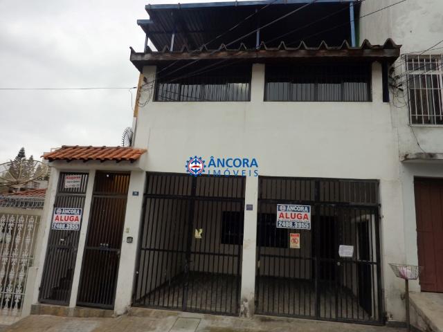 Casa Térrea Com 100M² 03 Dormitórios/ Centro