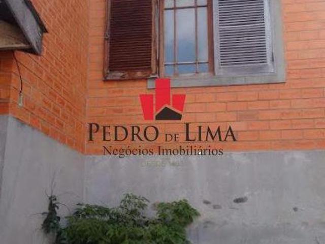 Casa térrea com 140m², 4 dormitórios, 4 vagas de garagem Chácara Belenzinho