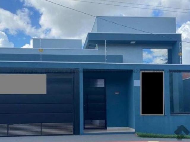 Casa térrea com 1 suíte com closet