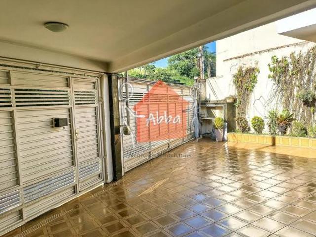 Casa Térrea com 204m² 3 Dorms 1 Suíte 3 Vagas Grandes Próxima ao Metrô Santo Amaro