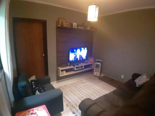 Casa Térrea com 2 Dormitórios, 3 Vagas