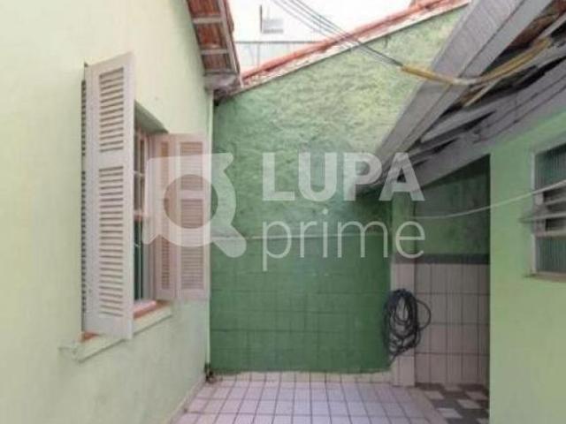 Casa Terréa com 2 dormitórios á venda em Santana