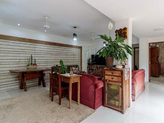Casa térrea com 2 dormitórios à venda, 4 vagas, 172 m² Parque Novo Oratório
