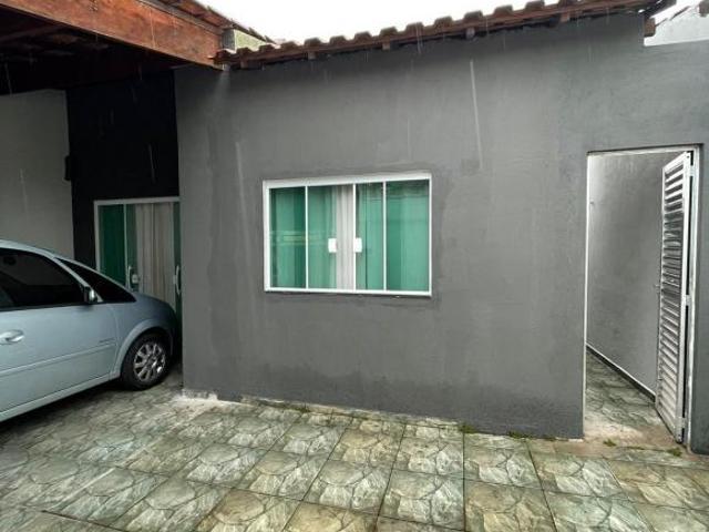 Casa Térrea com 2 Dormitórios e Área Gourmet no Bairro Ulisses Guimarães
