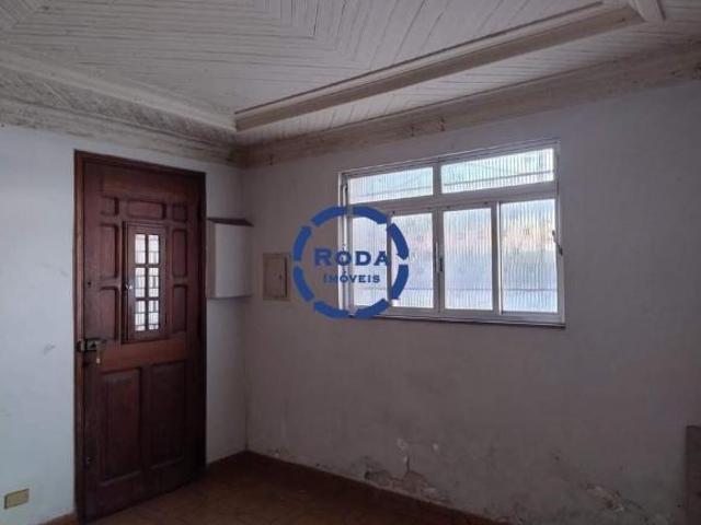 Casa térrea com 2 dormitórios e 1 vaga no Marapé