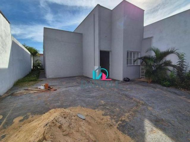 Casa térrea com 2 dormitórios localizada no Jardim Maria Luiza IV
