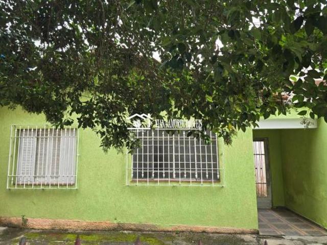 Casa térrea com 2 Dormitórios no Jardim Colonial