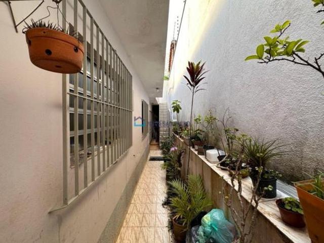 Casa térrea com 2 dormitórios próximo ao Metrô São Judas