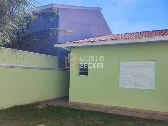 Casa térrea com 2 dormitórios, sendo uma suite. Villa Branca Jacareí