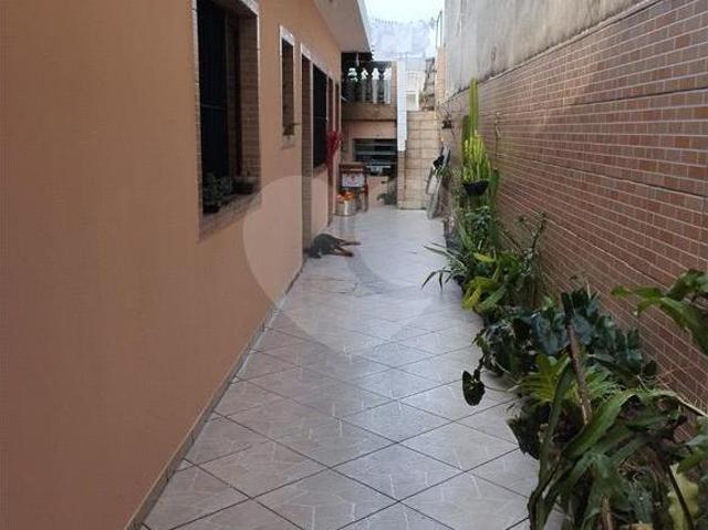 Casa térrea com 2 quartos à venda em Conceição SP